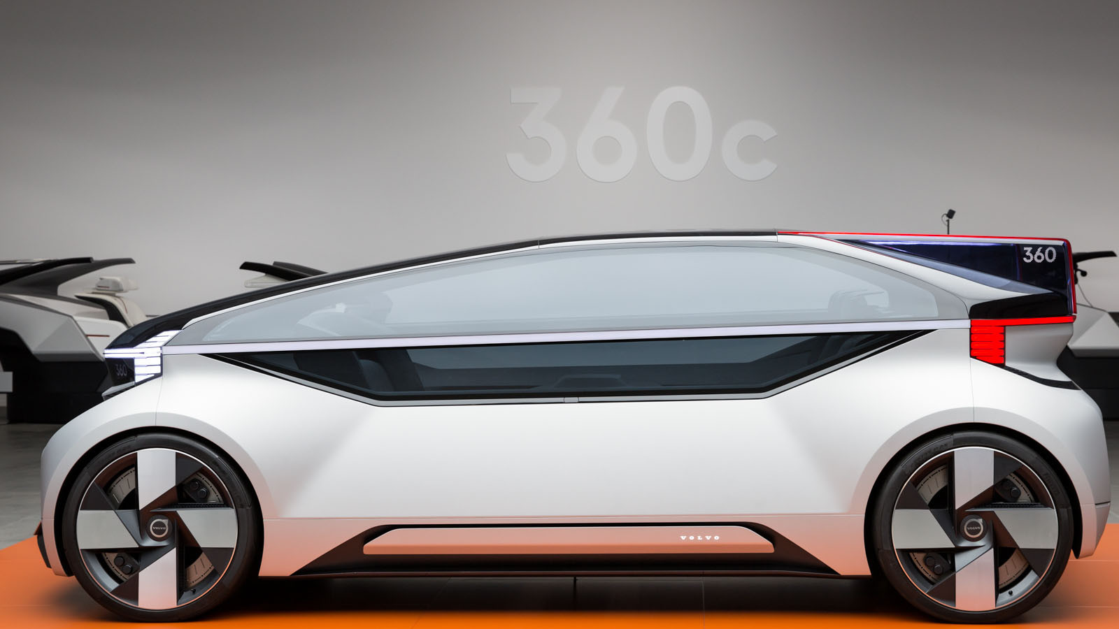 Volvo Proposes Self-Driving Pods For The Future Of Travel