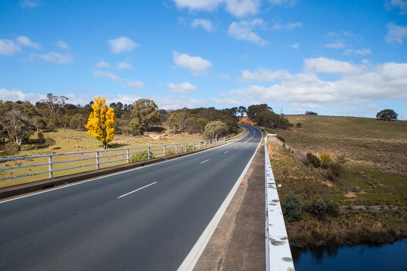 23 Images Of Roads Around The World That Only The Brave Can Stomach