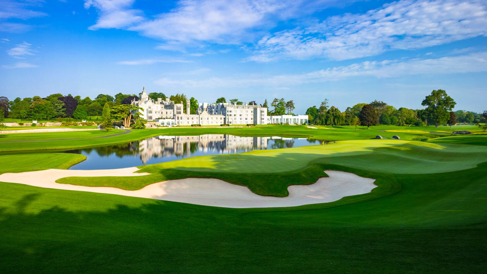 10 Of The Most Stunning Golf Courses In The World