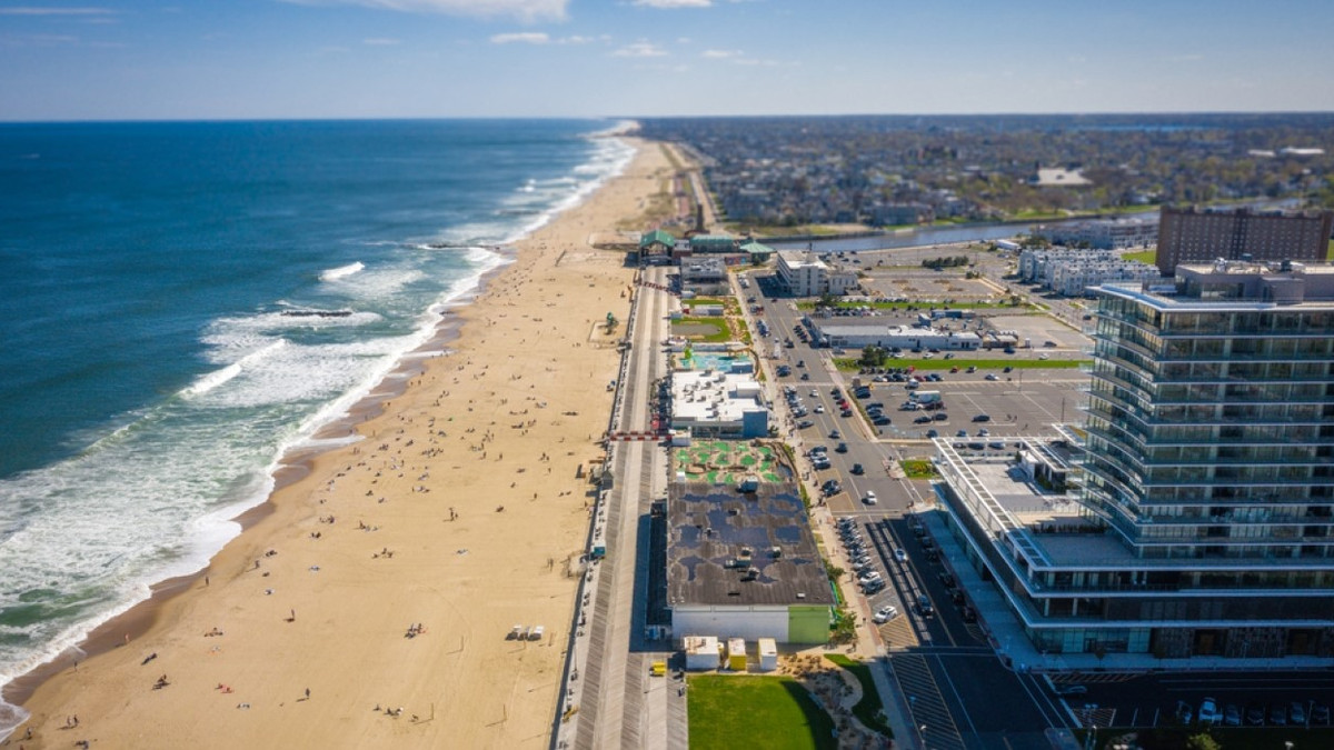 Asbury Park: Everything You Need To Know About Its Boardwalk & Beach