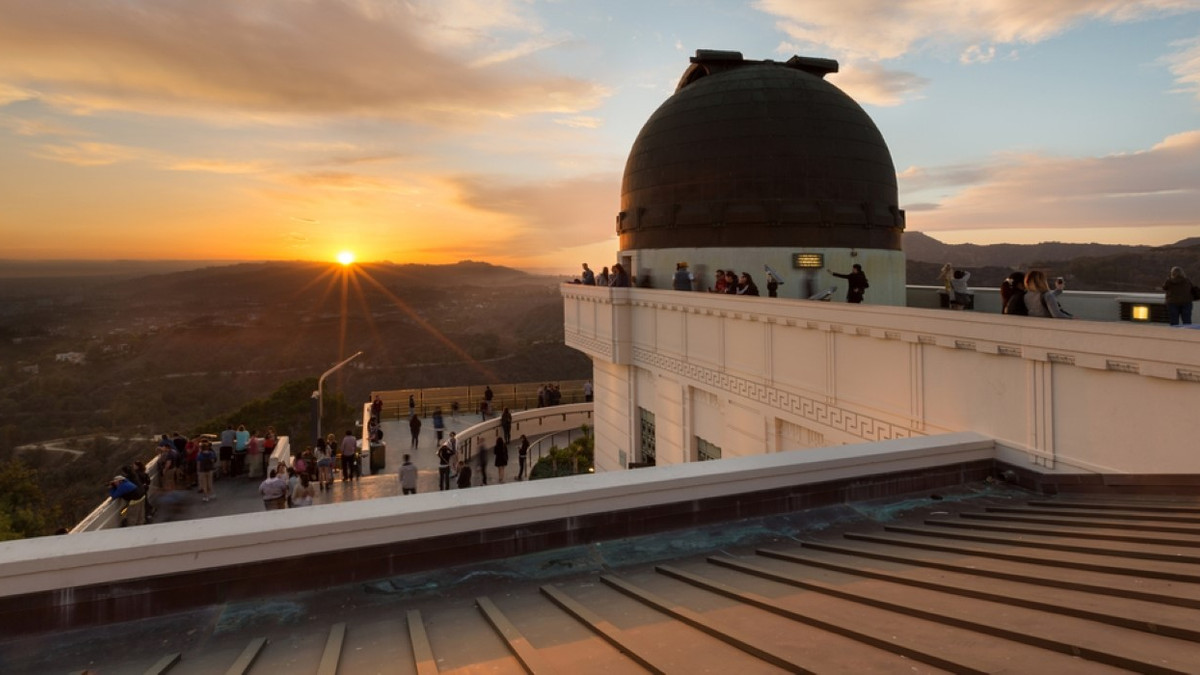 Griffith Observatory: It's Free, & Heres' What To Expect During Your Visit