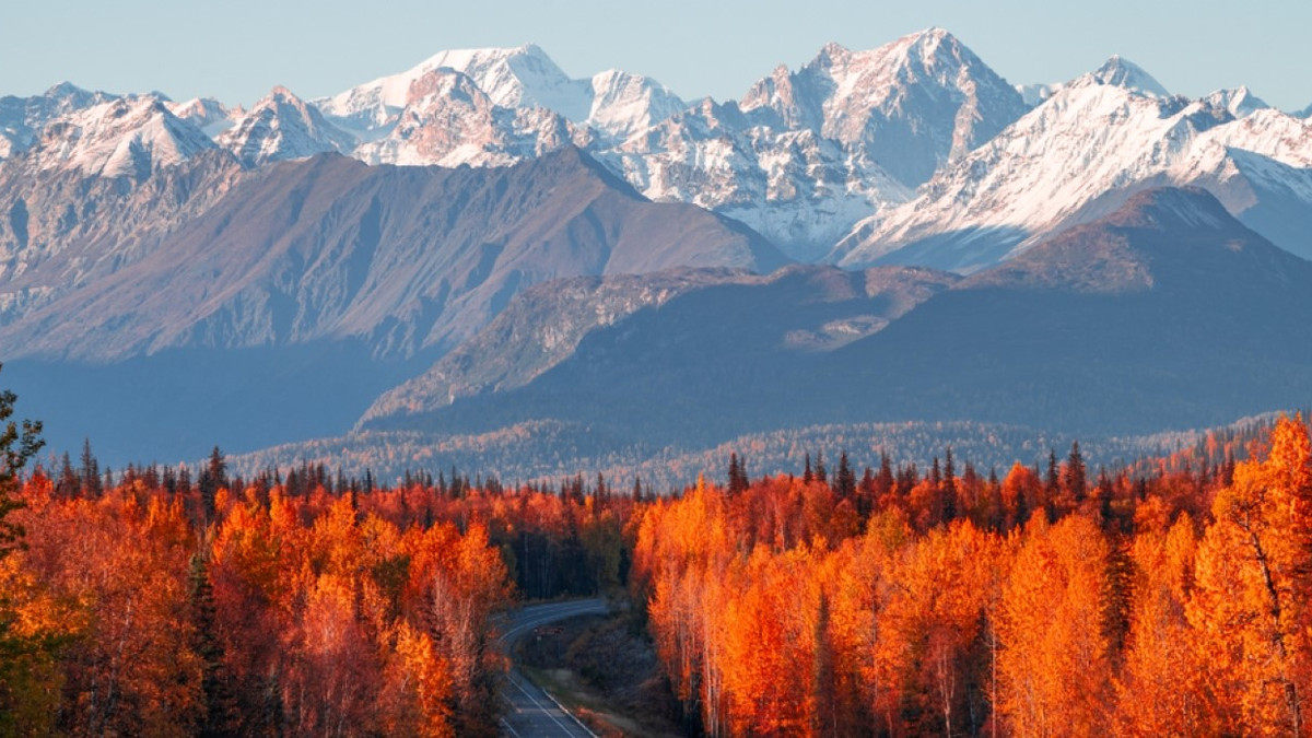 10 National Parks With Stunning Fall Foliage