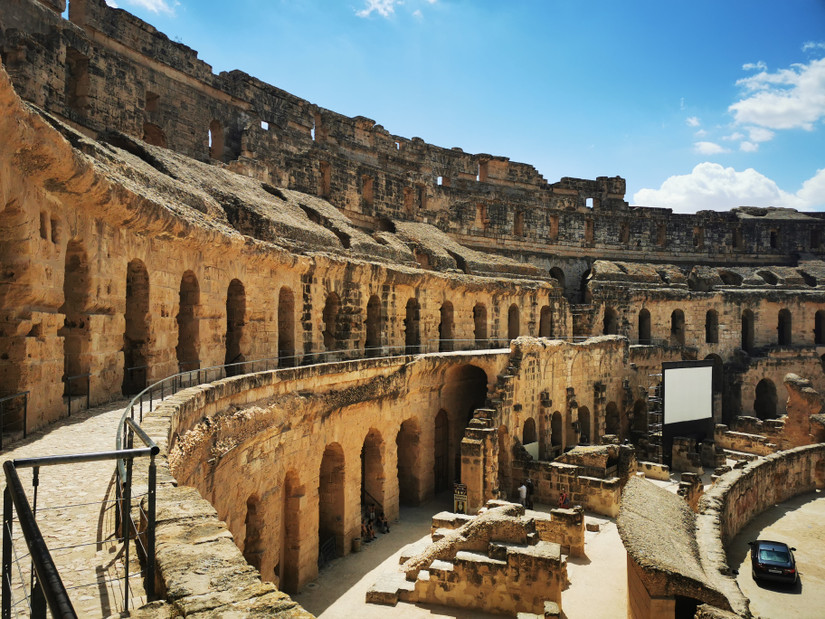 This Tunisia Colosseum Is Home To Tunnels You Can Actually Visit