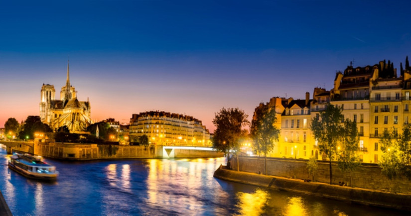 10 Best Nightclubs To Visit In Paris For The Ultimate Nightlife Experience