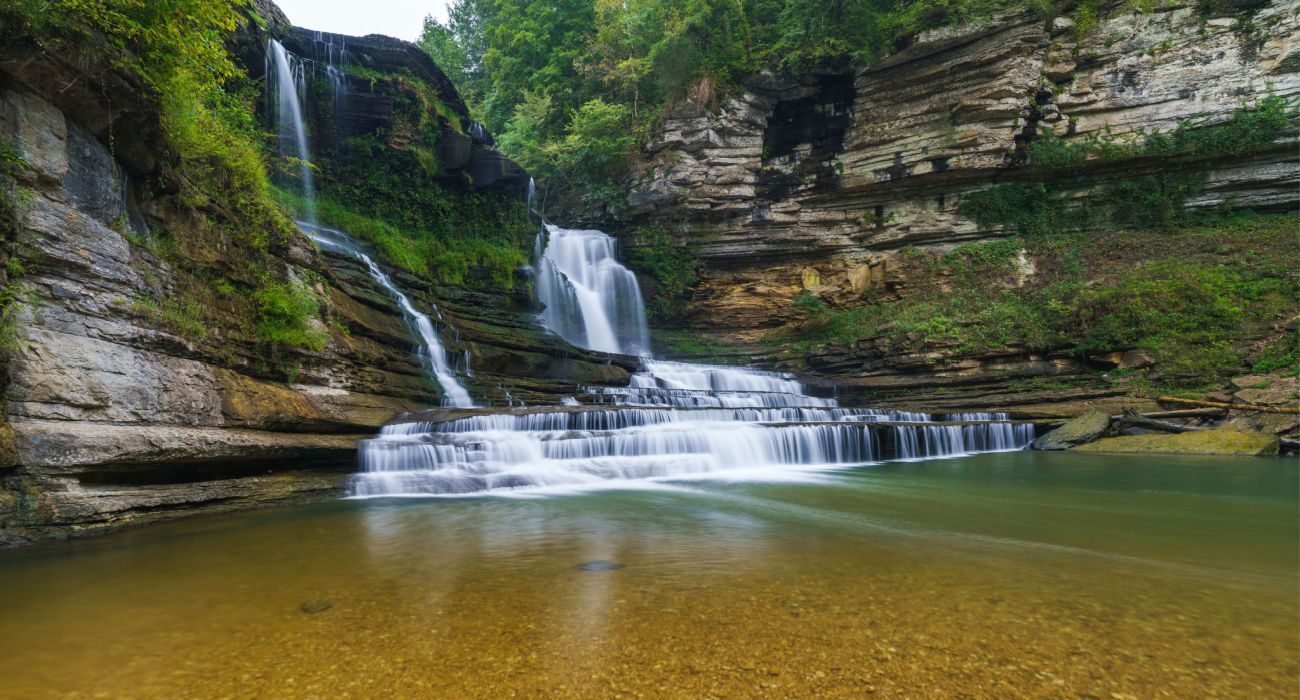Cummins Falls Hike Is A Hidden Gem In Tennessee's Mountains