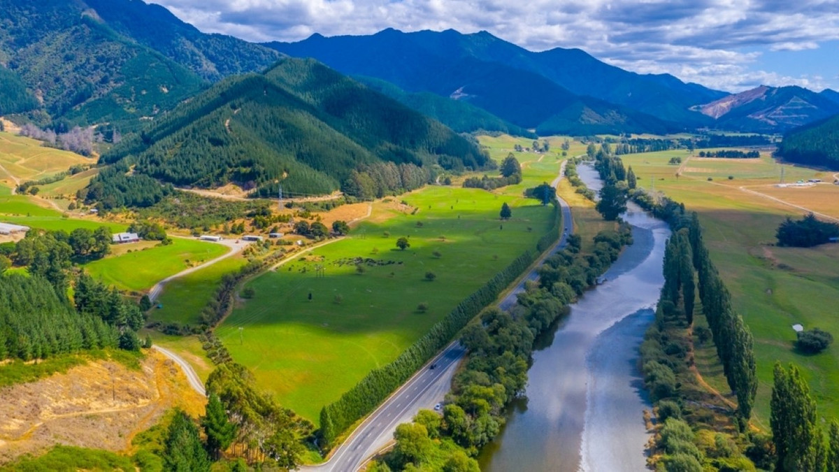 Erebor and Other Locations From The Hobbit You Can Visit In Real Life