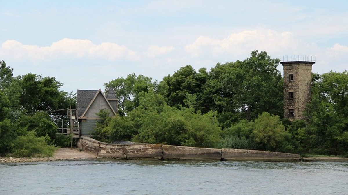 Visiting Lake Erie's Turtle Island Is a No-Go, But It's Still Unique