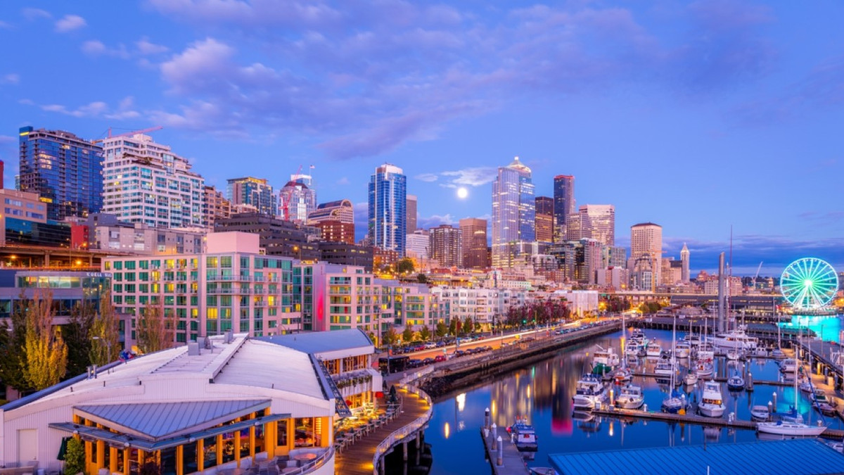 A Full Guide To Visiting Every Pier In Seattle