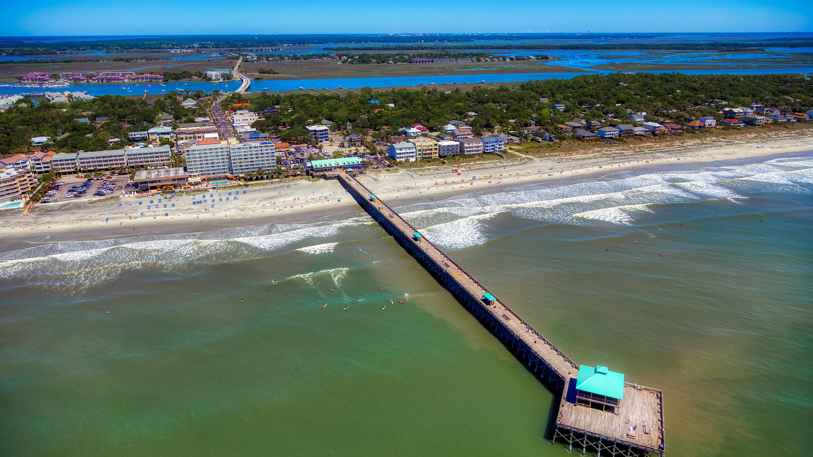 7 Small Beach Towns Where It's Still Warm In The Fall