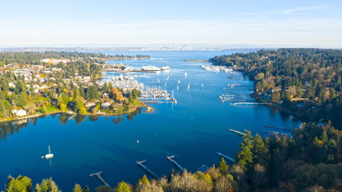 10 Charming Small Mountain Towns You'll Be Obsessed With In Washington