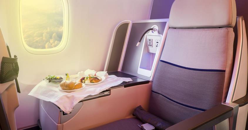7 Best Dining Experiences In Business Class