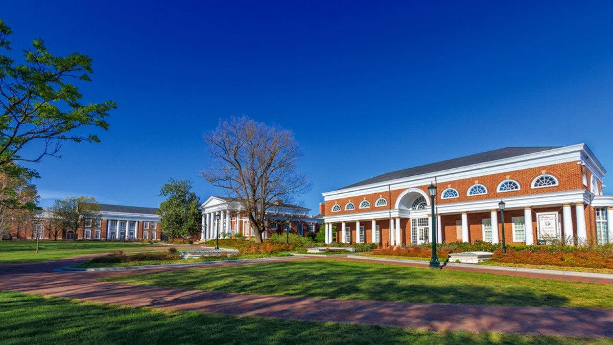 14 Of The Most Beautiful Towns In Virginia You Should Visit