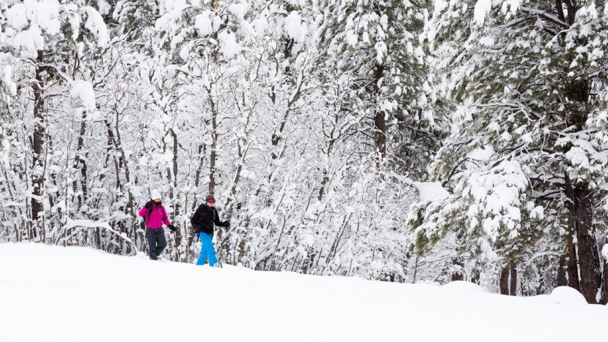 10 Most Beautiful Snow-Covered U.S. Hikes