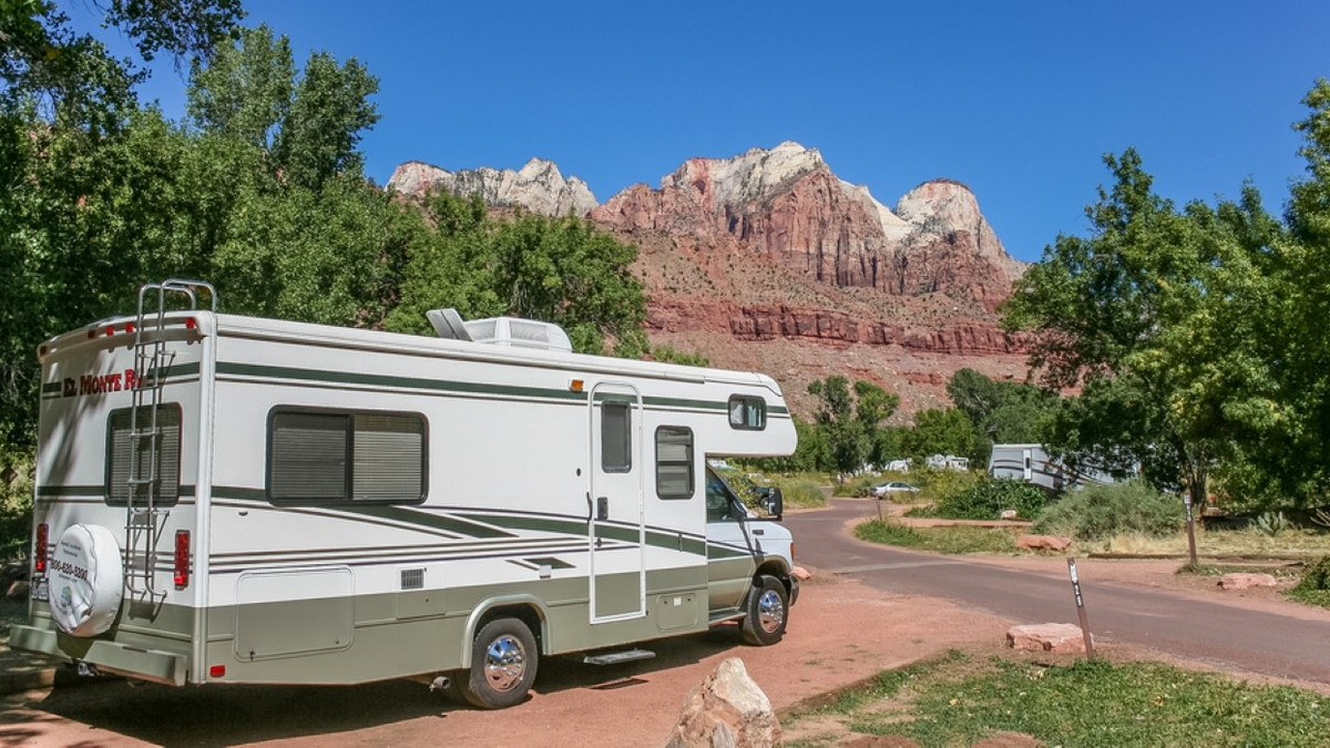 10 RV Parks & Campsites In Moab Perfect For The Adventure Seeker