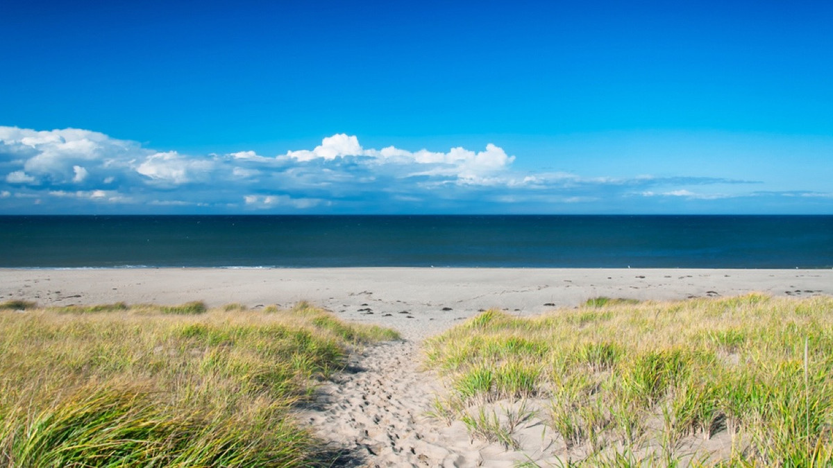 16 Most Beautiful East Coast Beaches To Add To Your Bucket List