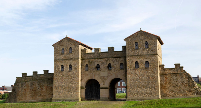 Here Are 10 Famed Roman Forts To See In England