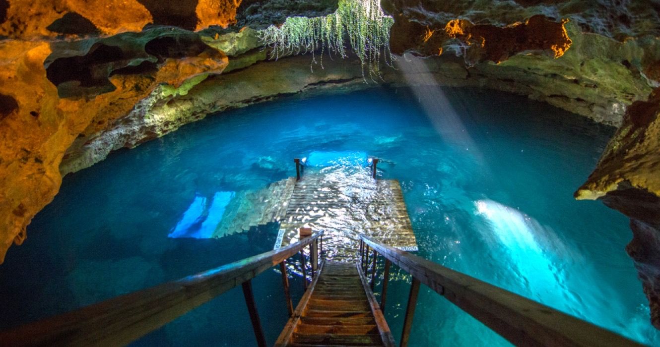 Devil's Den: Why This Underwater Cave Has Earned The Name Of Devil's Eye