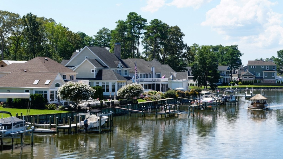 10 Iconic Delaware Resorts To Book For Your Next Vacation In The State