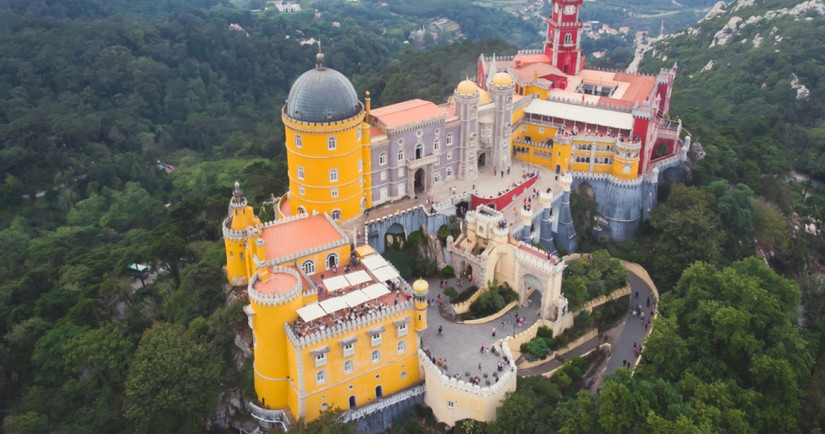 10 Amazing Places To Visit In Portugal This Spring