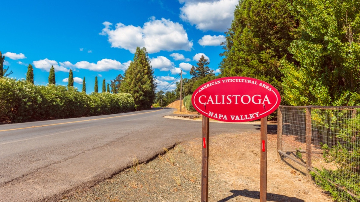 Calistoga Hot Springs: Why Staying At This Resort Is Worth The Soak