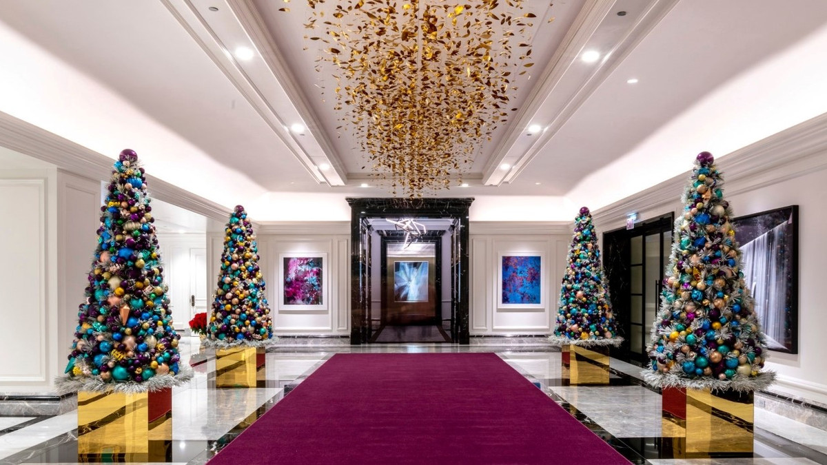 10 Holiday Hotel Experiences That Are Straight Out Of A Hallmark Movie ...