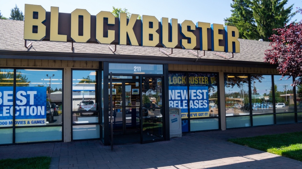 The Last Blockbuster: Visit The Video Store IRL In Bend, Oregon