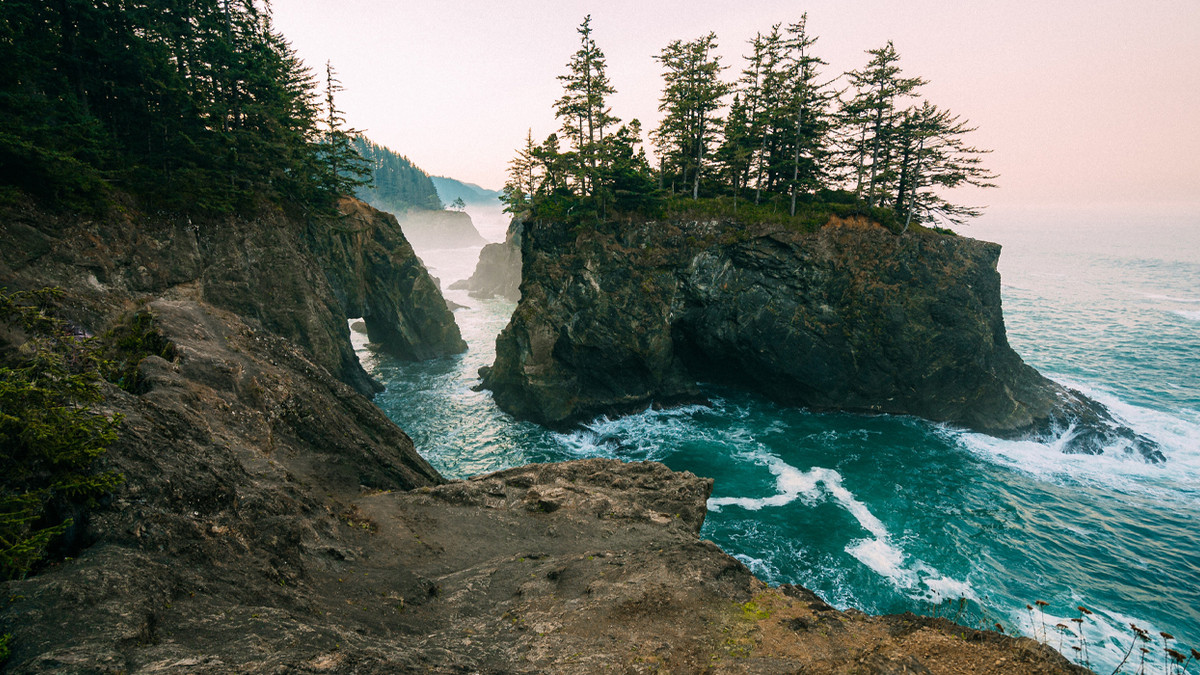 10 Most Beautiful Coastal Towns In Oregon