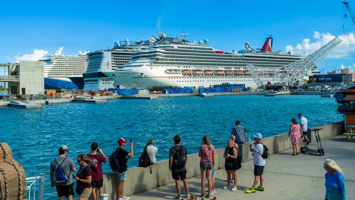 10 Amazing Nassau Excursions For A Unique Bahamas Experience