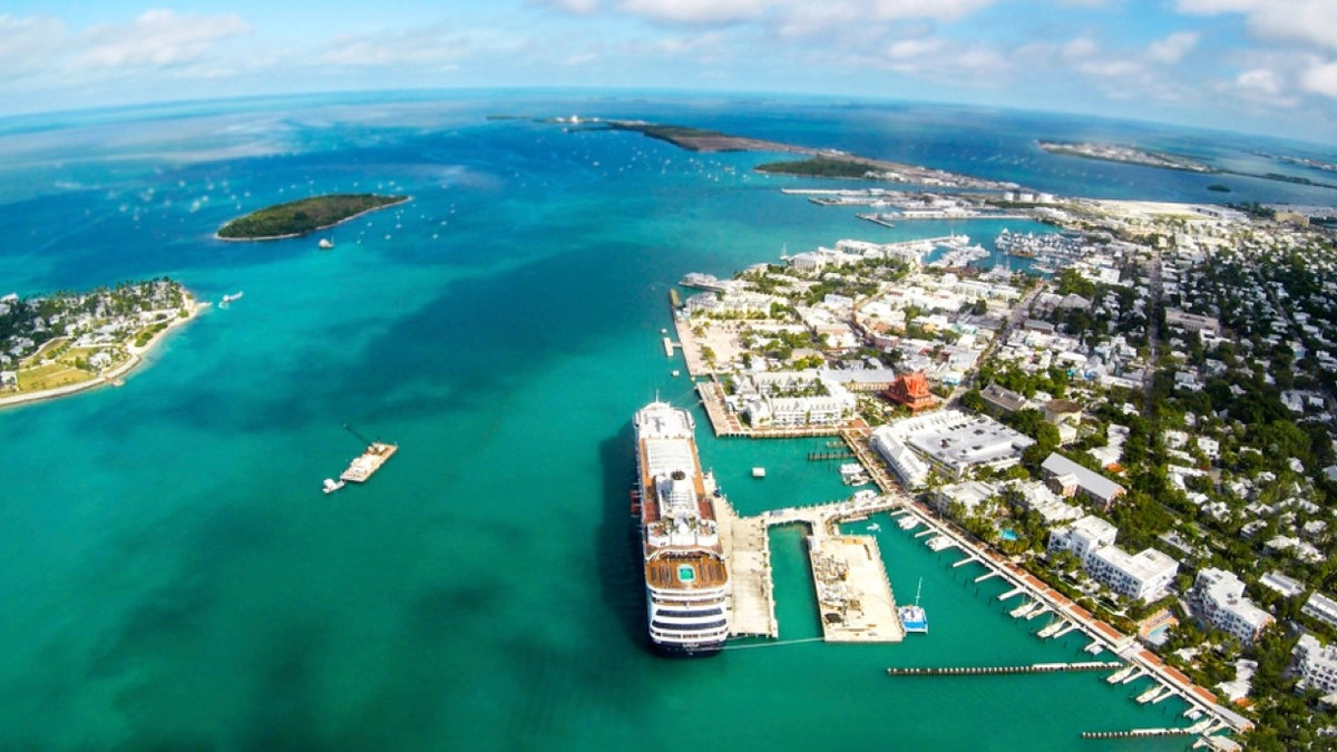 14 Adults-Only All-Inclusive Resorts Worth Booking in the Florida Keys
