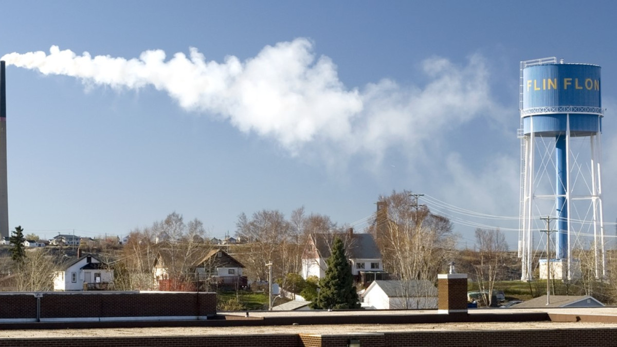 The Sunless City: The Story Behind Flin Flon, Manitoba & Its Unusual Name