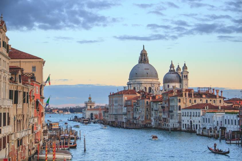 Is Venice Sinking? Here's What We Know As Of 2024