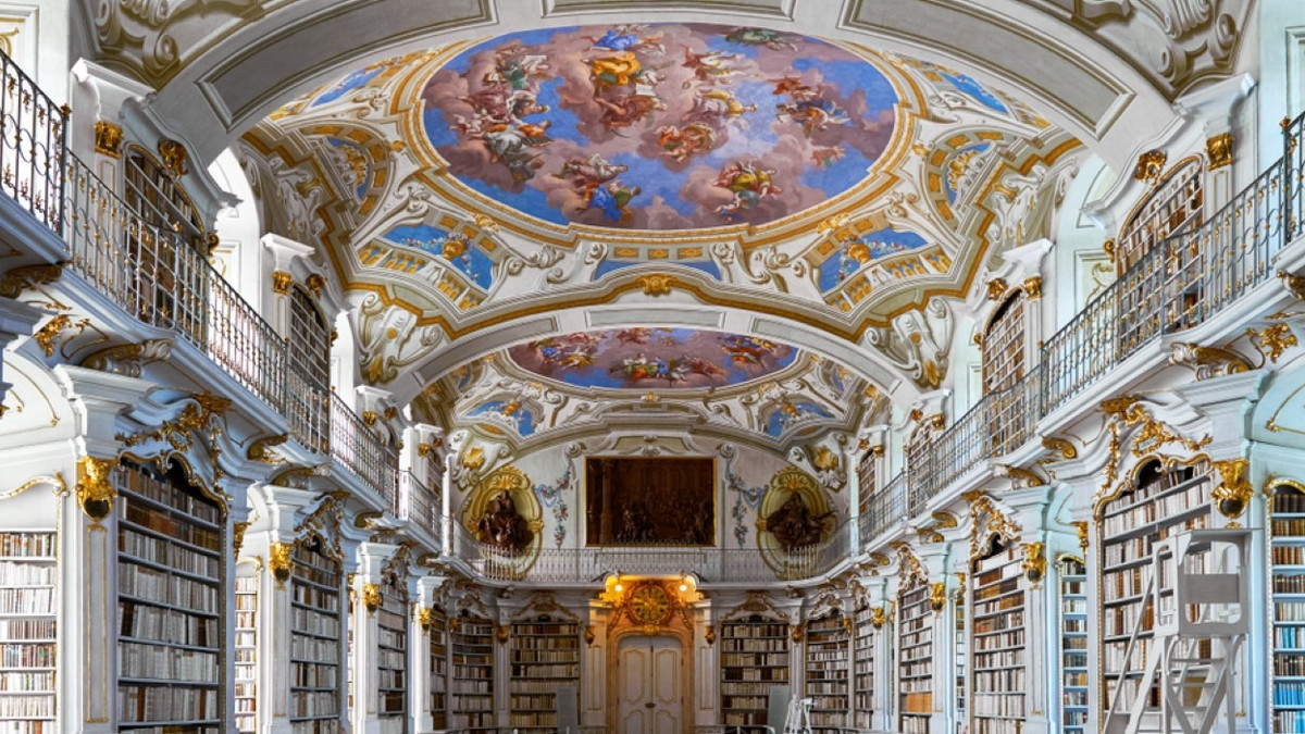 10 Of The World’s Oldest Libraries That You Can Still Read At
