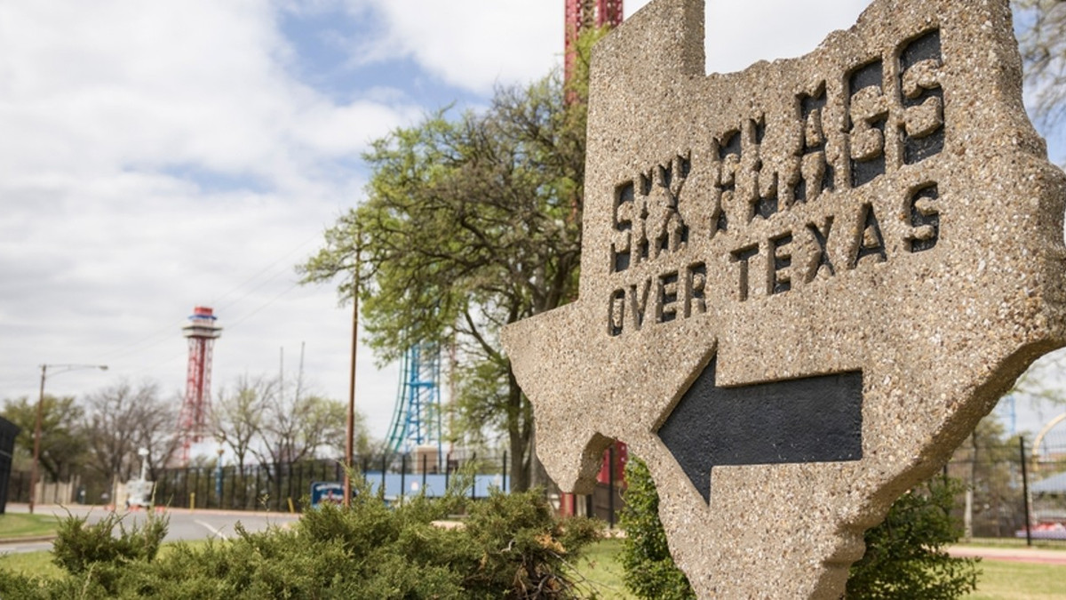 Six Flags' Shock Wave: Experience The Most Extreme G-Forces Of Any US ...