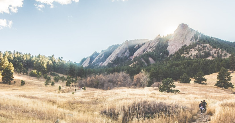 10 Easy Colorado Hikes That Lead To Surprisingly High-Elevation Views