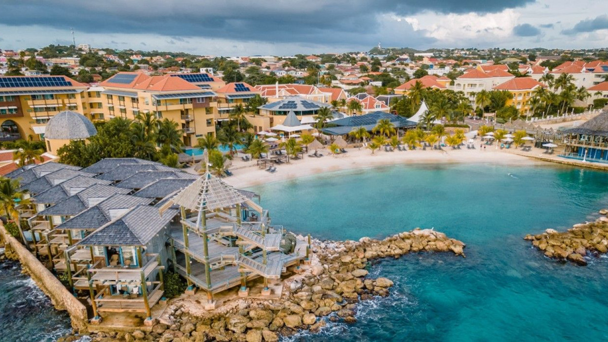 Curaçao, Dutch Caribbean: An Insider Tour Of Its Culture, Activity, And ...