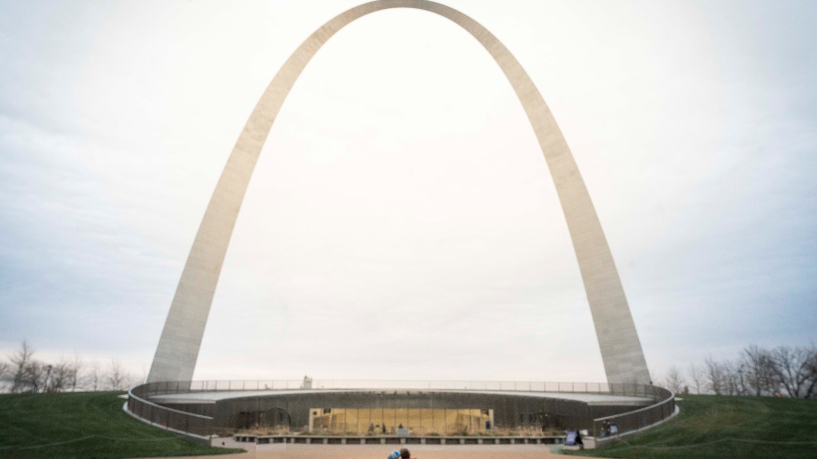 The Arch Gateway: History Behind The Massive St. Louis Monument To ...