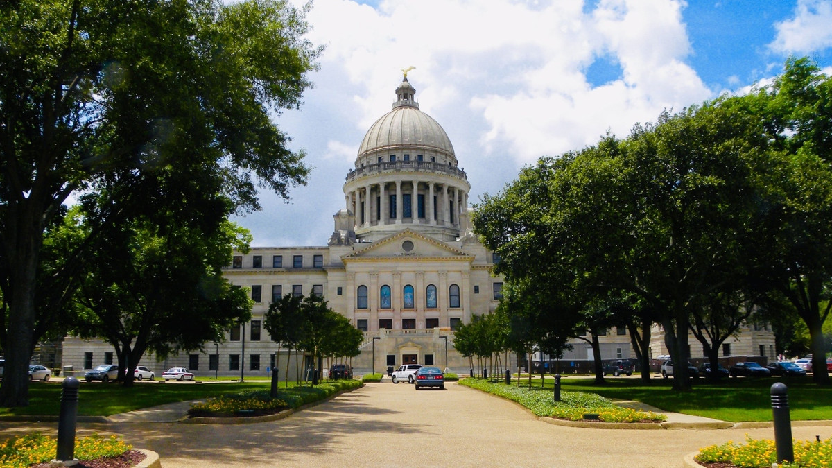 A Mississippi Must-Visit: The Ultimate Guide To Jackson & Things To Do