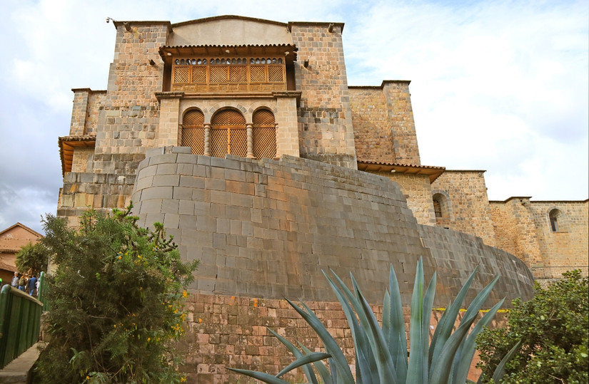 Coricancha: Discover The Remains Of The Largest & Most Important Inca ...