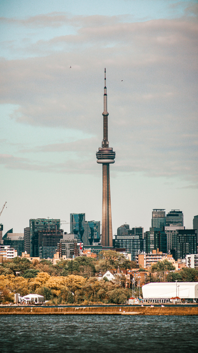 Everything To Know About Visiting The World-Famous CN Tower In Toronto ...