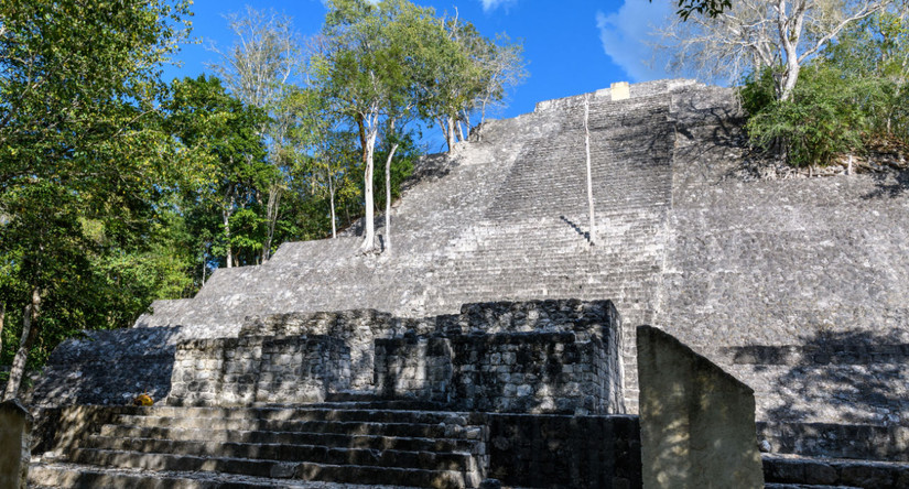 Calakmul: Visit A Major Maya City That's Still Lost In The Jungles Of ...