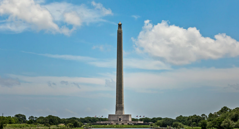 10 Famous Texas Landmarks You Need To See At Least Once