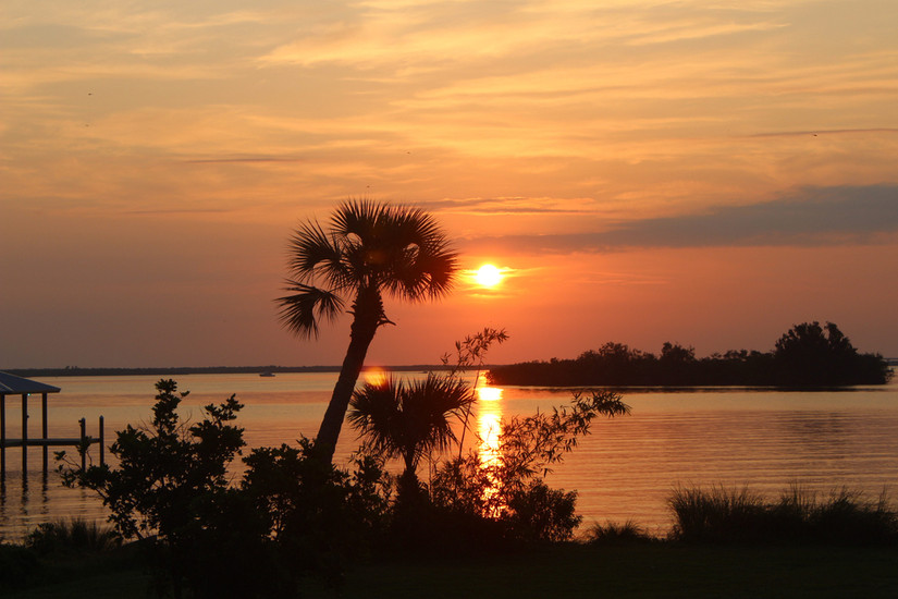 18 Small Beach Towns In Florida That Are Laid-Back & Low-Key