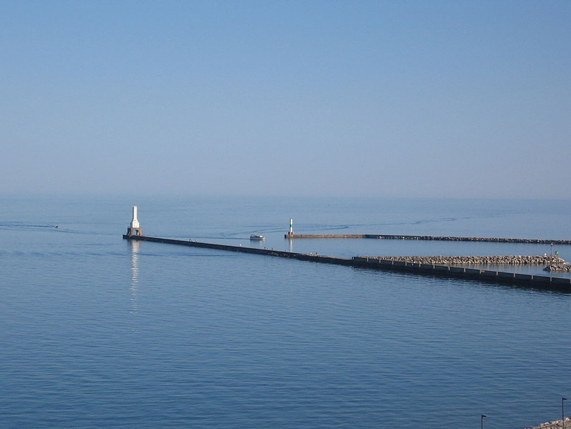 16 Amazing Facts About Lake Michigan You Probably Didn't Know