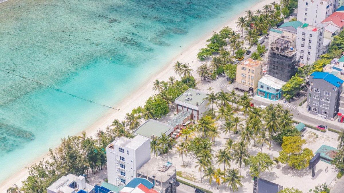 10 Most Beautiful Beaches In The Maldives You Need To See To Believe