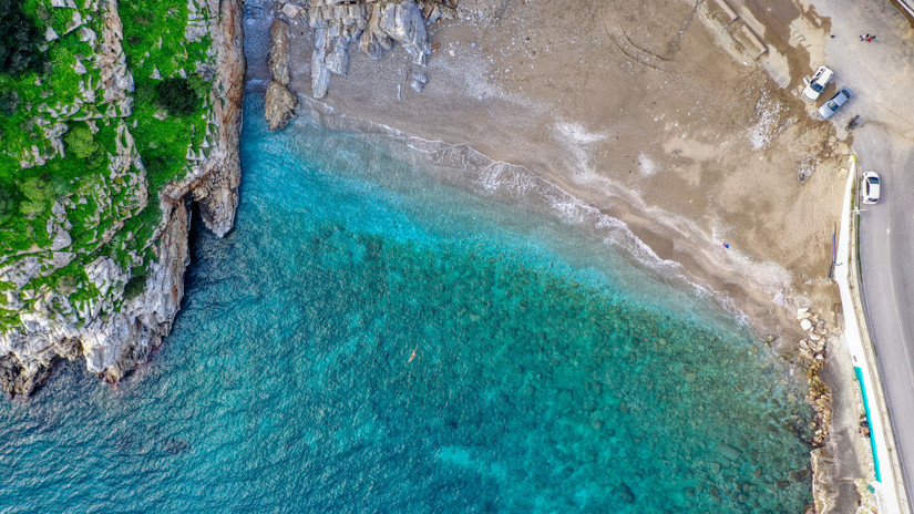 10 Best Blue Lagoons In Santorini, Greece