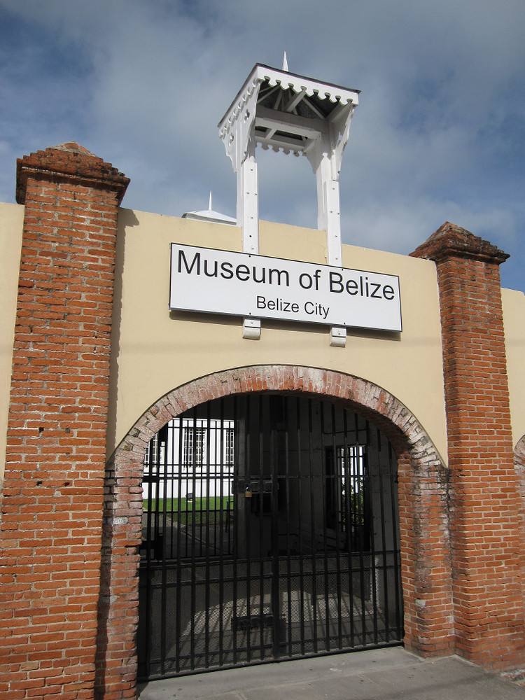 8 Things To Do In Belize City: Complete Guide To This Stunning Port City