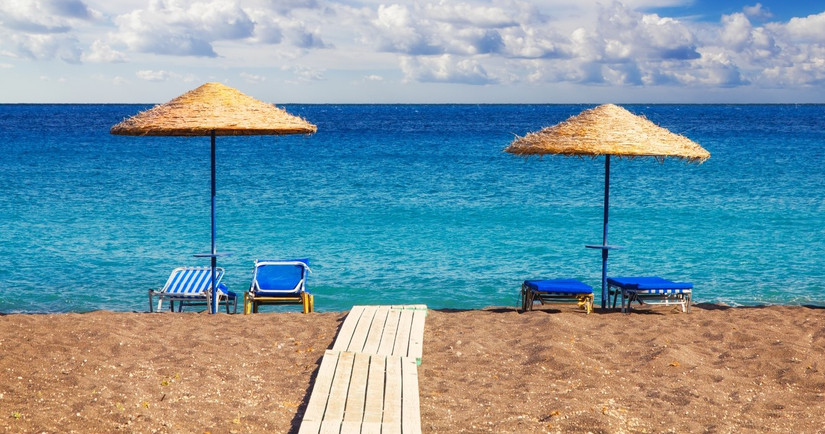 10 Best Places To Catch The Sunset In Santorini