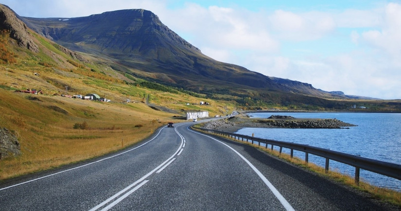 Bucket List: The 12 Best Road Trip Routes In The World