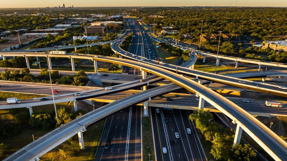 Road Trip Texas: What To Know About Driving From Austin To Dallas