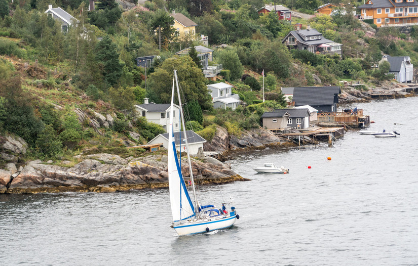 10 Countries That Have The Most Coastline In The World